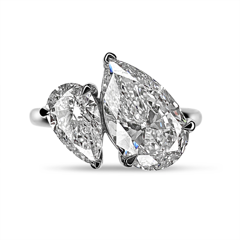 Toi et Moi Pear Shaped Lab-Grown Engagement Ring | Reve…